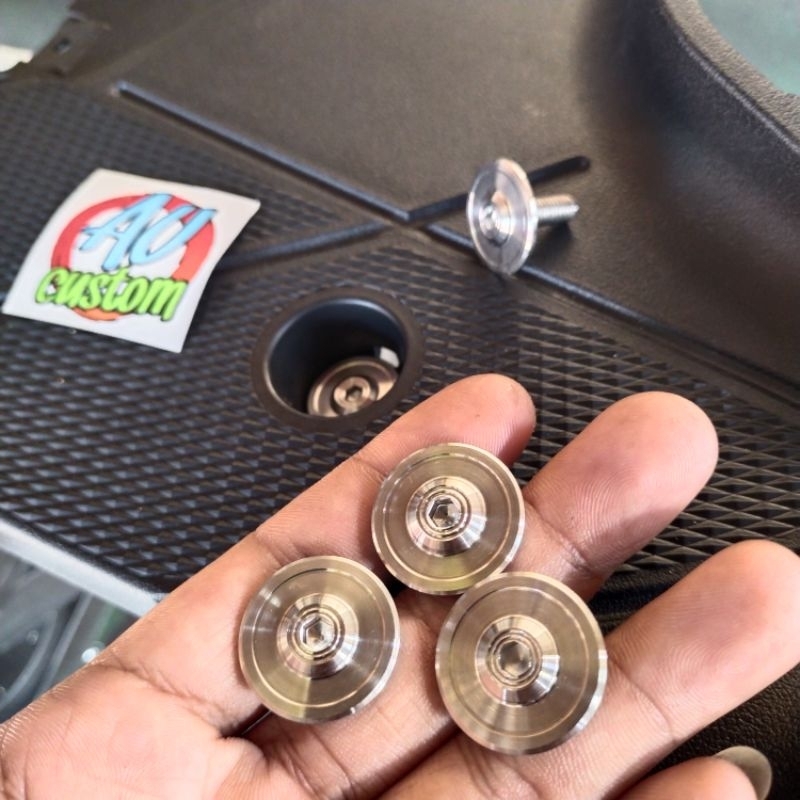 Jual Baut lantai Mio stainless, lantai Mio sporty,baut body lantai mio ...