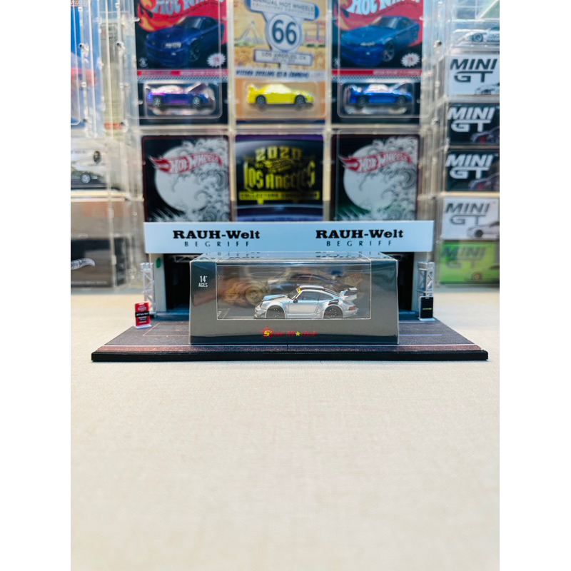 Jual Star Model 1:64 RWB 964 Silver | Shopee Indonesia