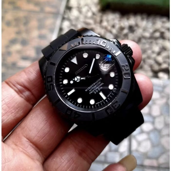 Jual seiko mod submariner black nh35 movement | Shopee Indonesia