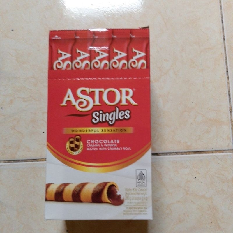 Jual ASTOR SINGLES WAFER STIK COKELAT 14G X 20 BUNGKUS / ASTOR SINGLES ...