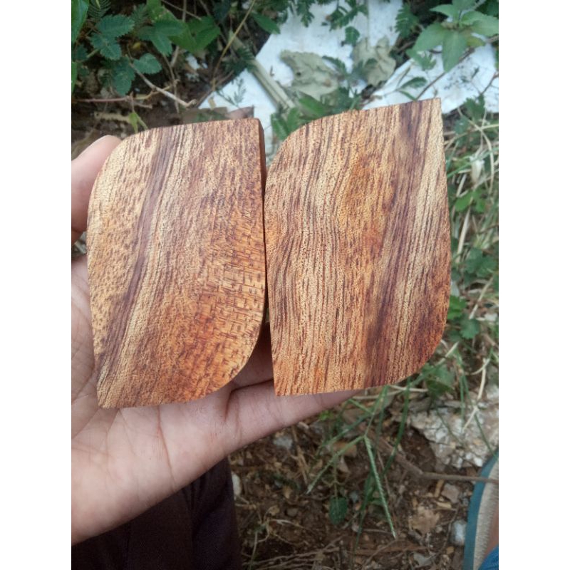 Jual kayu burl waru untuk gantungan kunci ukuran 7x5x1cm | Shopee Indonesia