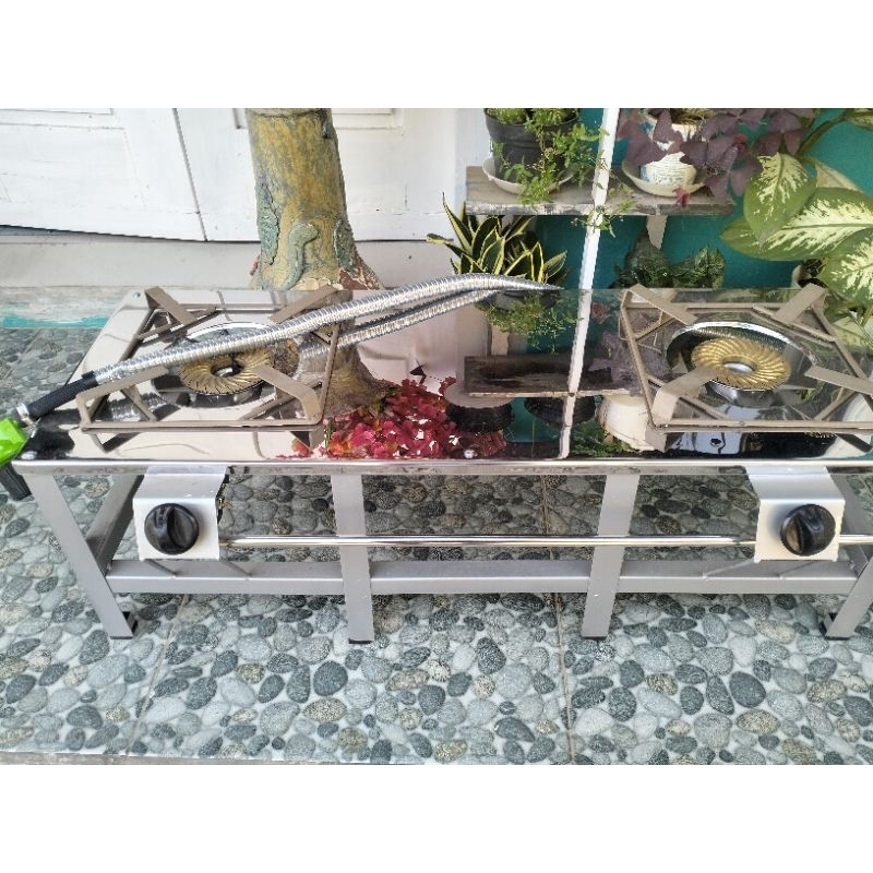 Jual KOMPOR RAKITAN DUA TUNGKU DELAPAN KAKI SATU SET DENGAN REGULATOR ...