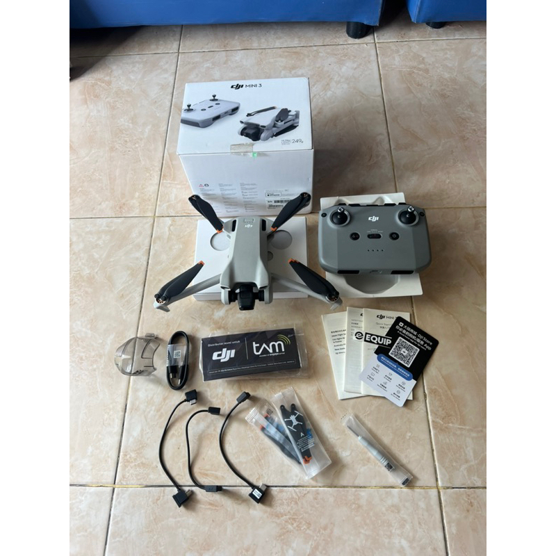 Jual DJI Mini 3 Basic RCN1 Garansi 9 Bulan lagi Mulus sekali like new ...