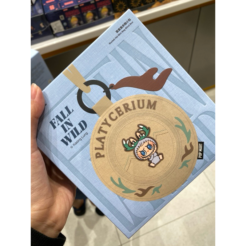 Jual Labubu Bucket Hat mini bag & labubu earphone case | Shopee Indonesia