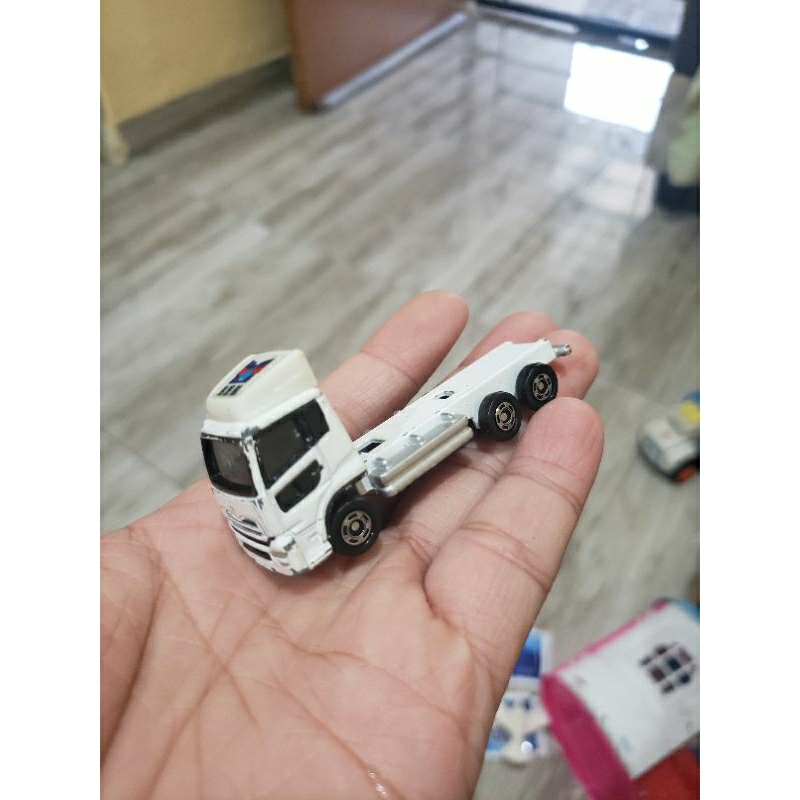 Jual DIECAST DIE CAST JUALAN MAINAN MOBILAN MOBIL TRUK TRUCK ENGKEL ...