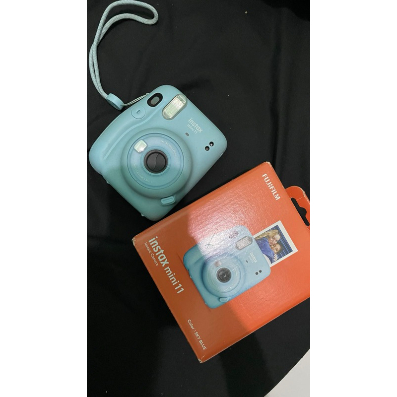 Jual instax mini 11 second | Shopee Indonesia