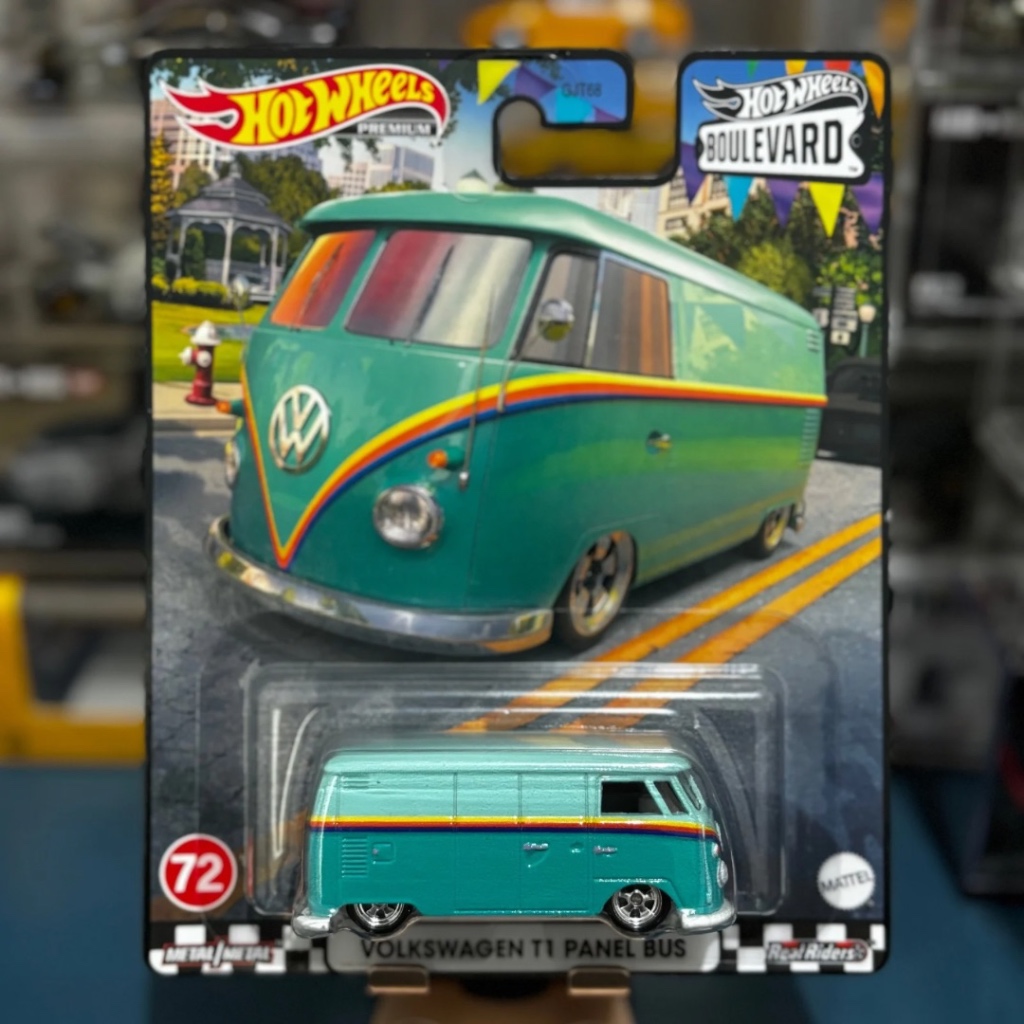 Jual Hot Wheels Premium Volkswagen T1 Panel Bus Green [Japan Sticker ...
