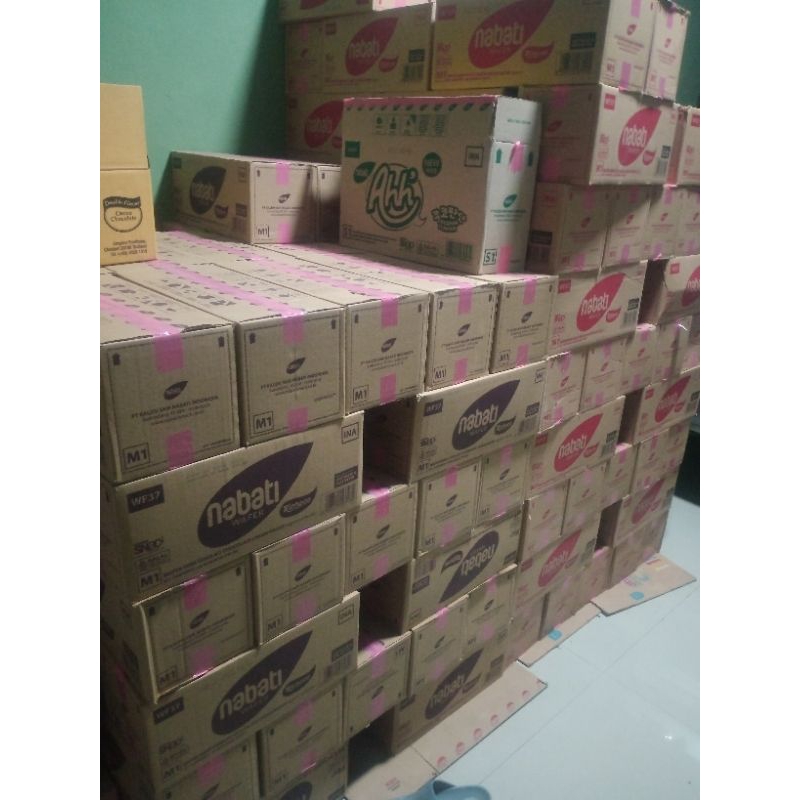 Jual Nabati wafer 1.800 semua rasa | Shopee Indonesia