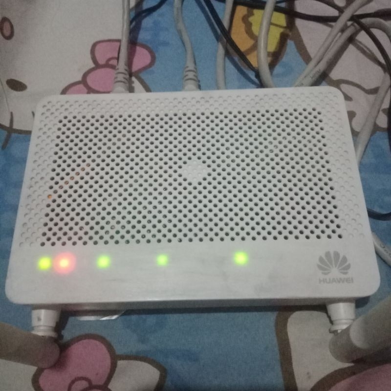 Jual Router HUAWEI EG8141H5 port hijau lengkap adaptor, garansi nyala ...