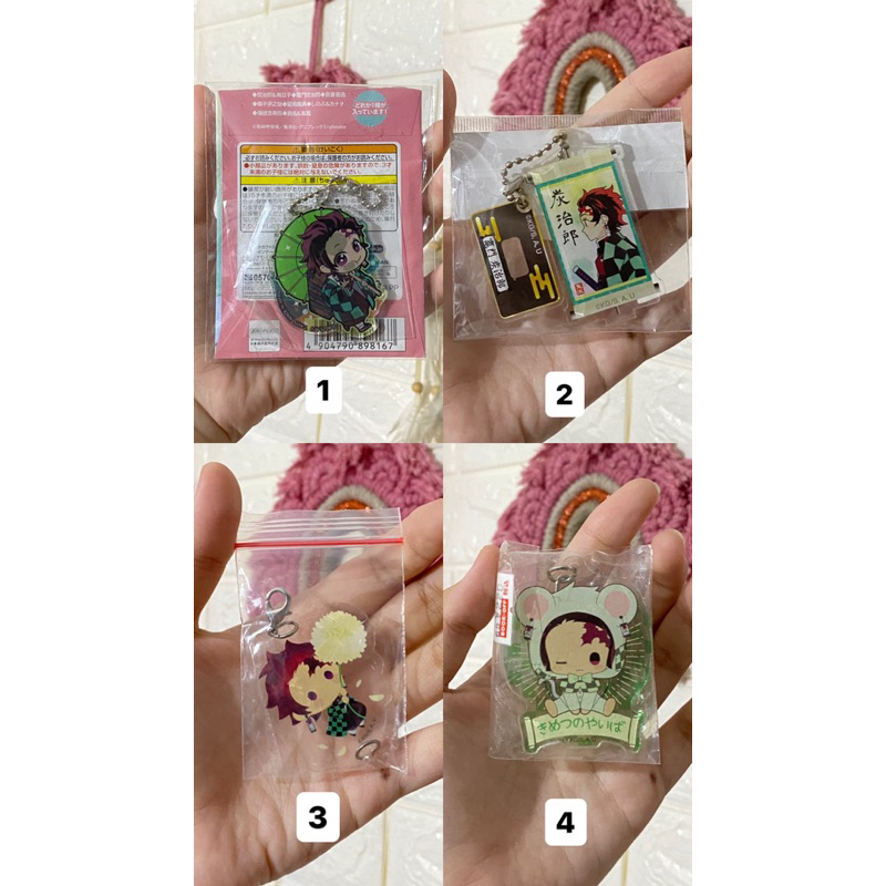 Jual Keychain Standee acrilic rubber Demon Slayer (baca deskripsi ...