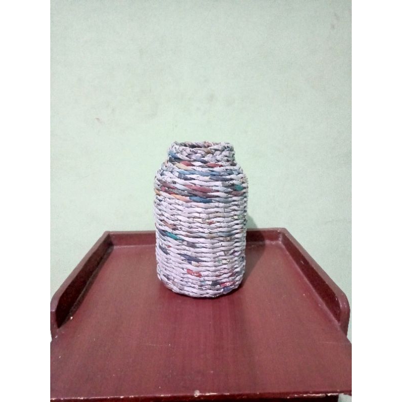 Jual Kerajinan pas bunga anyam koran #4 | Shopee Indonesia