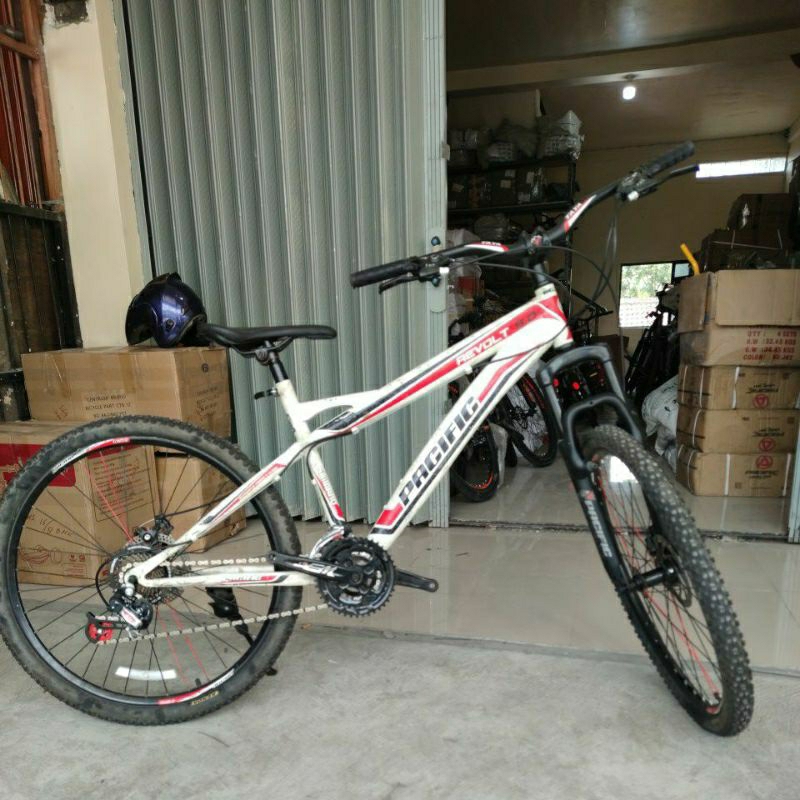 Jual sepeda BEKAS siap pakai MTB 26 pacific revolt 3x7 speed discbrake ...
