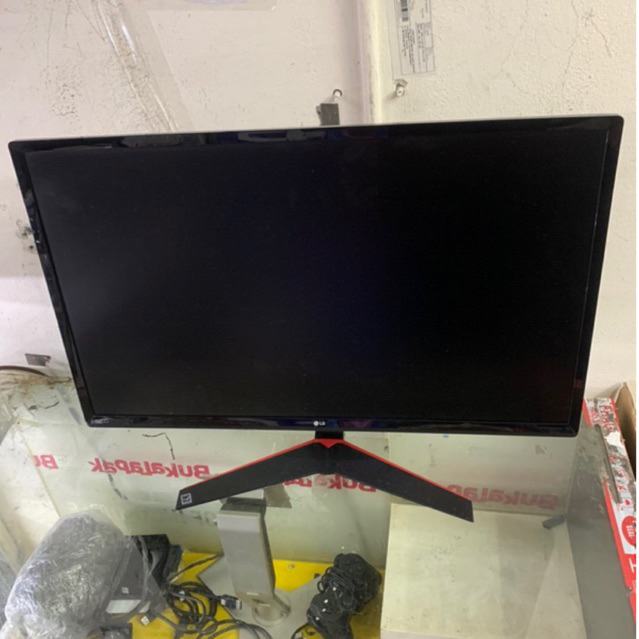 Jual MONITOR LG 27 INCHI BISA UNTUK GAMING LAYAR FULL HD MULUS ...