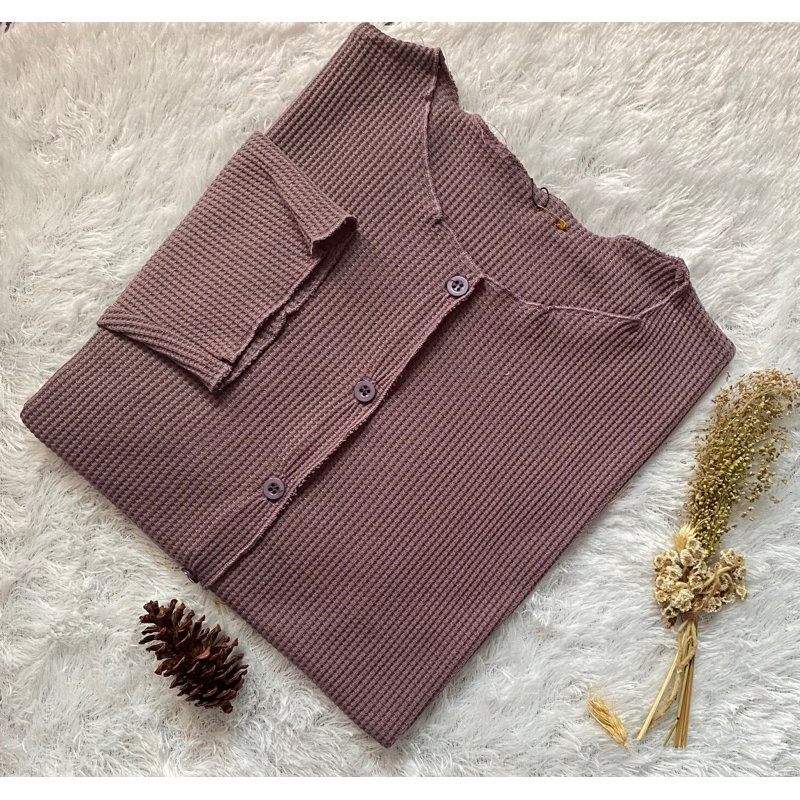 Jual Cardigan Crop Korean Look Waffle Cardigan Rajut model Crop dengan bahan kain waffle ...