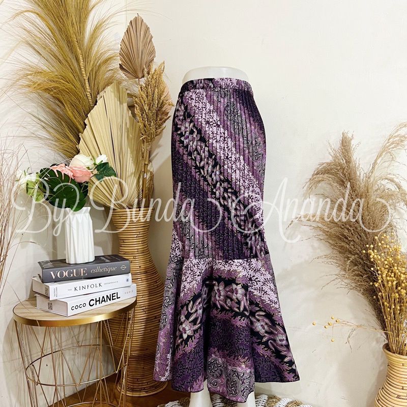 Jual Rok Batik Duyung Plisket KERASAKTI ABU S - Jumbo / Rok Bawahan ...