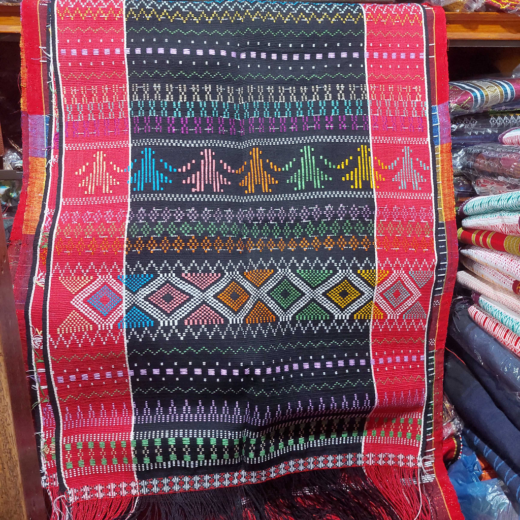 Jual Ulos Sadum/Ulos Batak Sadum Motif Orang Tenun Tangan Toba | Shopee ...