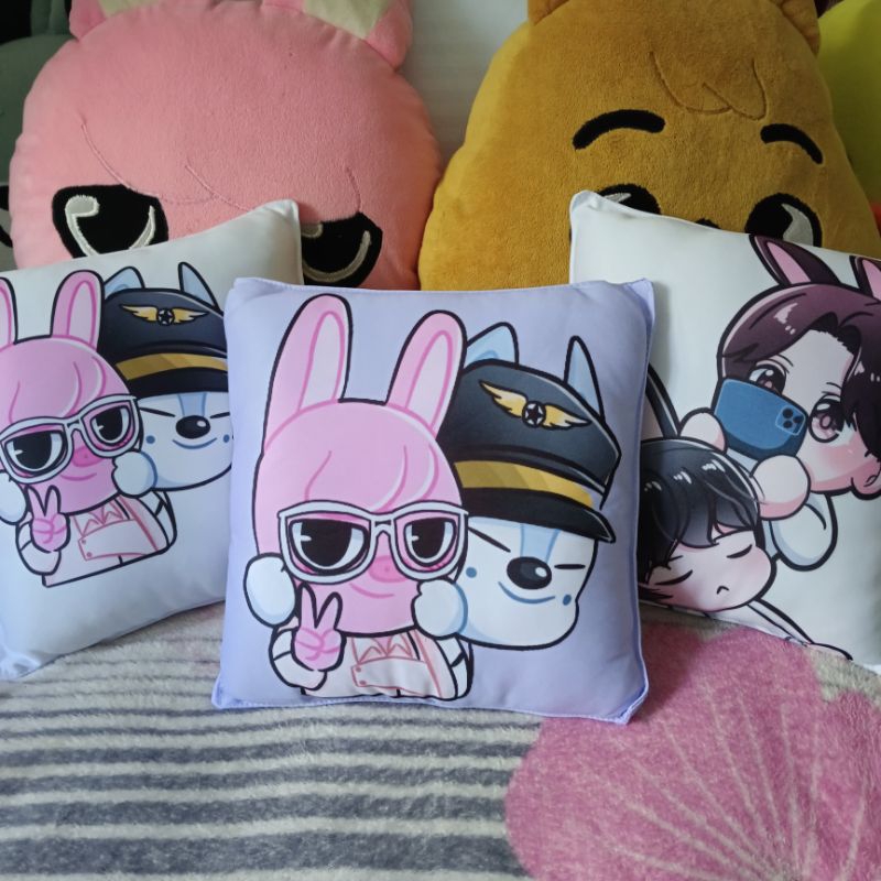 Jual Bantal Stray Kids 30x30 unofficial fanmade BINCHAN dan MINBIN ...