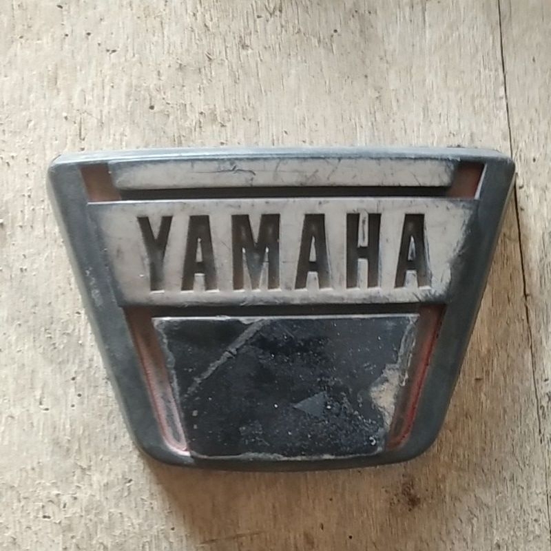 Jual emblem yamaha fiz r original logo yamaha force f1z emblem dasi ...