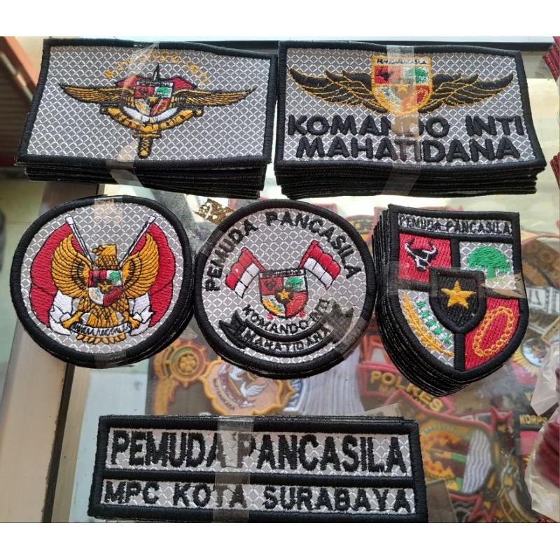 Jual logo atribut PEMUDA PANCASILA TIMBUL BAHAN MENYALA | Shopee Indonesia
