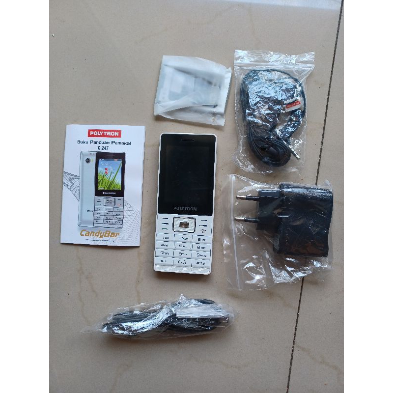 Jual Hp Polytron C 247 barang Baru,Cuci gudang pabrik | Shopee Indonesia