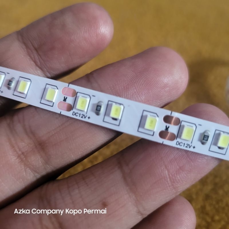 Jual Led strip 12v lebar 8mm 120L/m ecer per 50cm | Shopee Indonesia