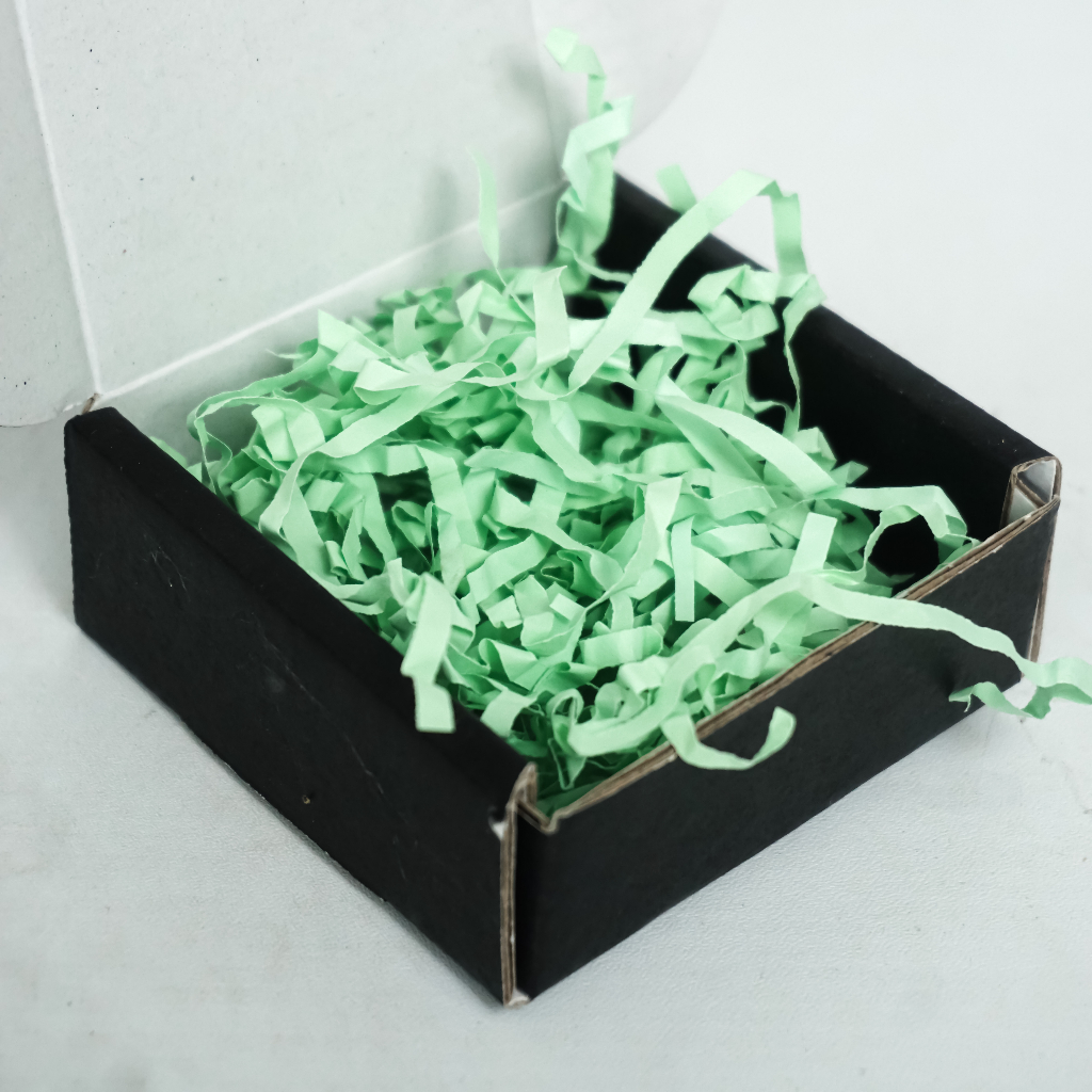 Jual Kertas Cacah/Kertas Serut/kawul/Isi Gift/Box Filler/Kertas ...
