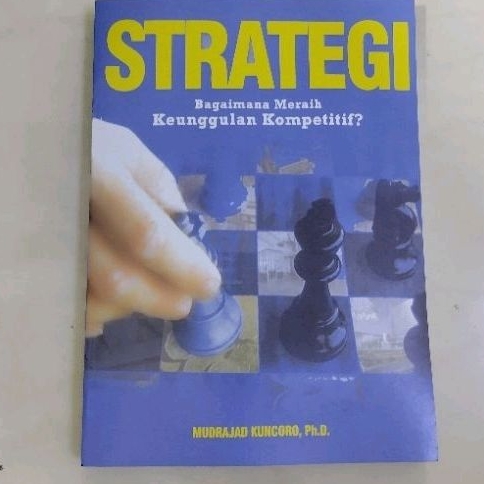 Jual buku strategi bagaimana meraih keunggulan kompetitif by mudrajad kuncoro | Shopee Indonesia