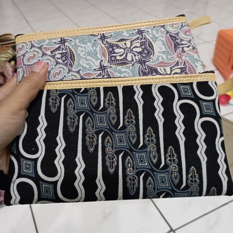 Jual 50pcs Souvenir Dompet Batik Besar 19cm Kemas Plastik Opp Souvenir ...