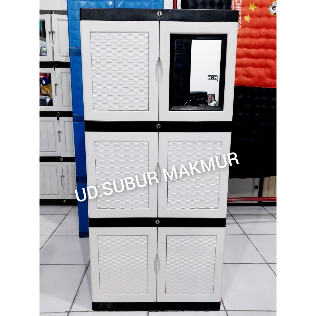 Jual NEW PREMIUM LEMARI PLASTIK KACA KUNCI / LEMARI PAKAIAN / LEMARI ...