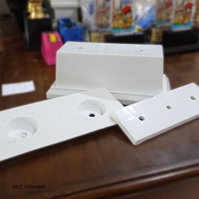 Jual Piala Box K2M PA Putih (3 pcs) Kaki 2 Piala Murah | Shopee Indonesia