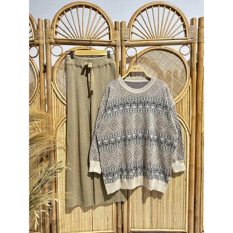 Jual One Set Sweater Batik Oversize Rajut | Shopee Indonesia