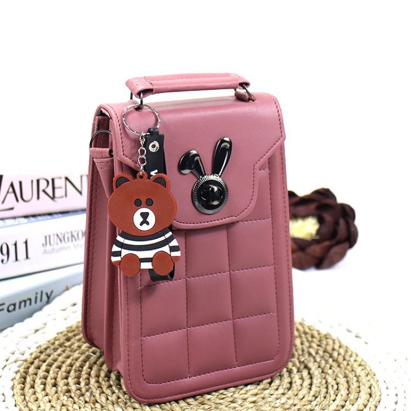 Jual MARIONE - Tas Kotak Hp Wanita Miniiso Bordir Kunci Kelinci Black ...