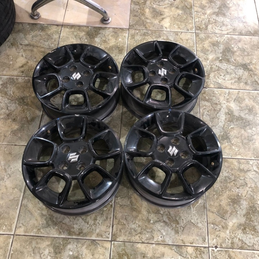 Jual Velg Mobil Bekas Std Suzuki Ignis Ring 15 Pcd 4x100 Original ...
