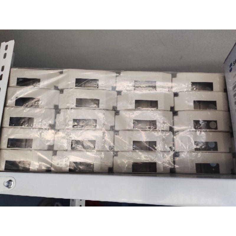 Jual MCB Box 1 {satu) | Shopee Indonesia