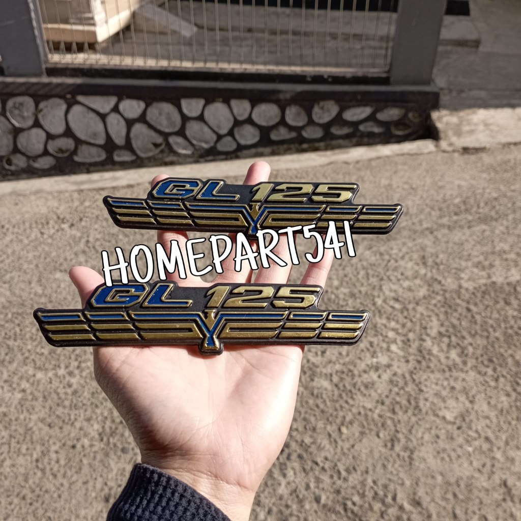 Jual EMBLEM LOGO BOK AKI GL 100 EMBLEM COVER AKI GL 125 IMPORT | Shopee ...
