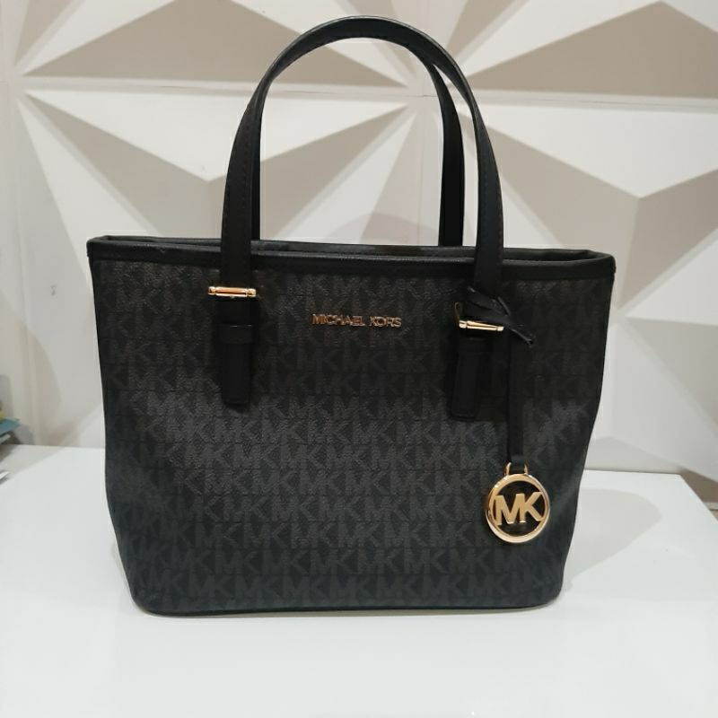 Jual MK carryall tote xs | Shopee Indonesia