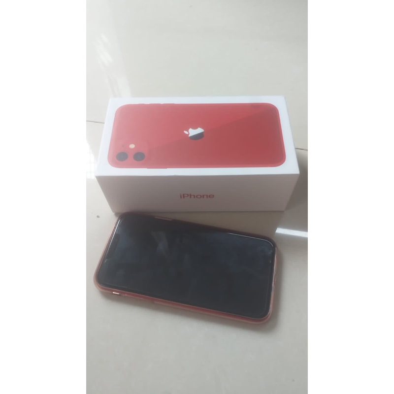 Jual Iphone 11 warna merah 64GB normal mulus | Shopee Indonesia