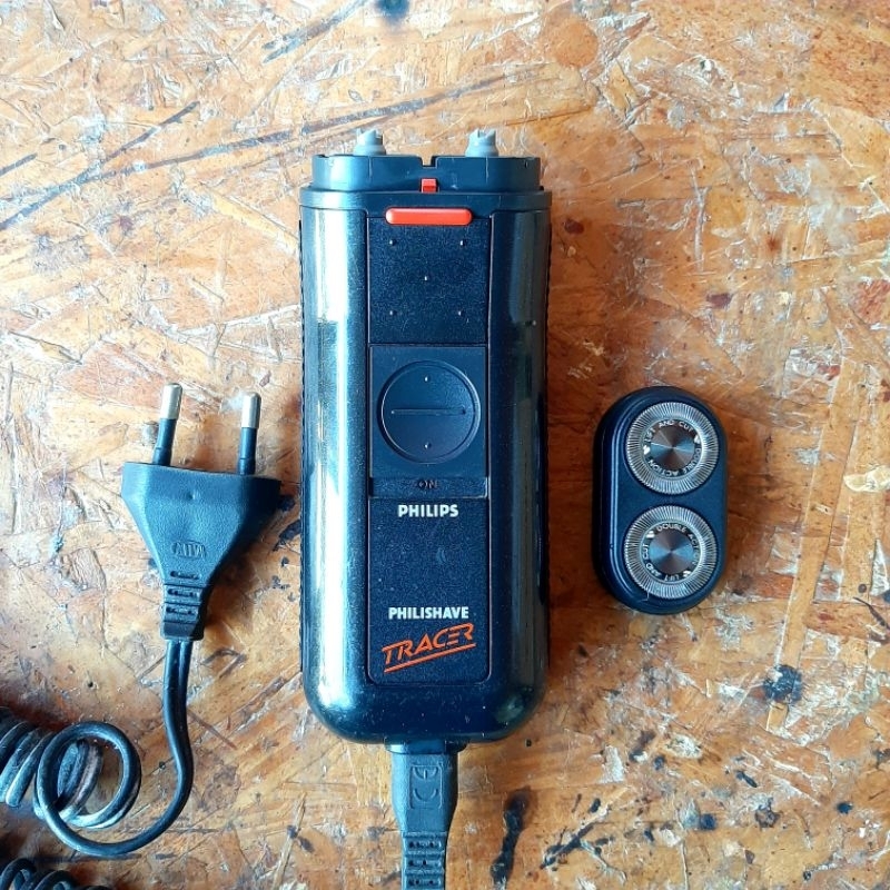 Jual Alat cukur Philips philishave tracer original | Shopee Indonesia