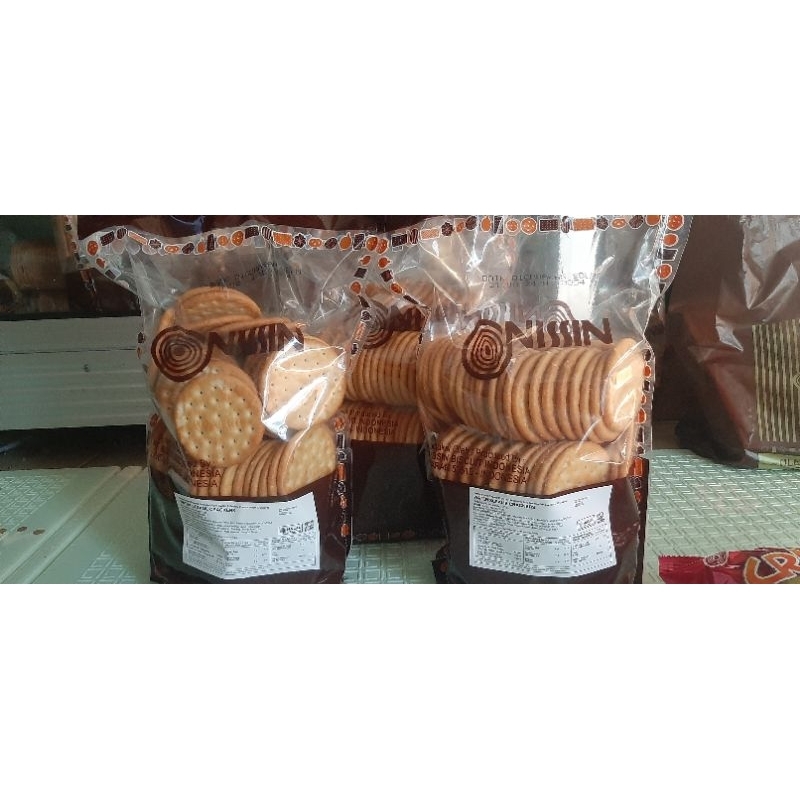 Jual Water Sesame Crackers Nissin 525 gram | Shopee Indonesia