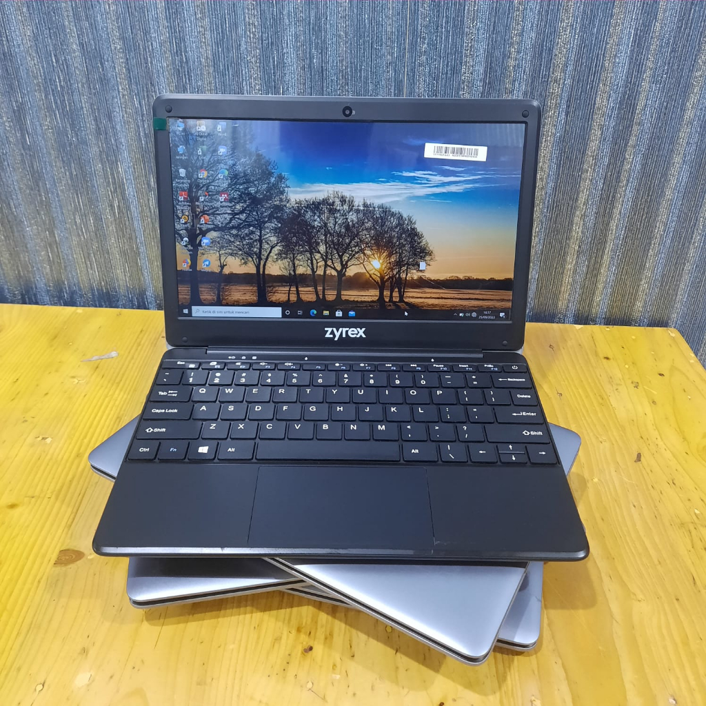 Jual Notebook Zyrex Sky 232 Celeron-N3350 Ram 4/256Gb Silver BERGARANSI ...