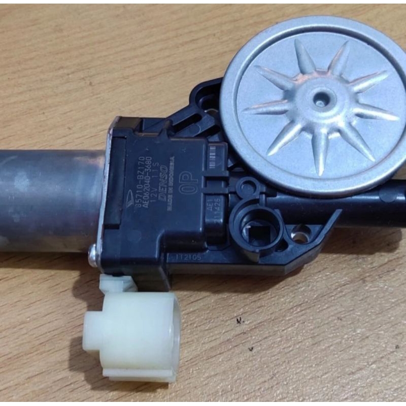Jual ROXYNDO - Motor Dinamo Power Window Veloz, All New Avanza xenia ...
