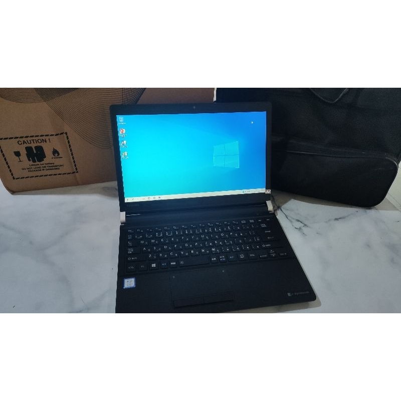 Jual Toshiba Premium Core i3 Gen 7 Super Ringan dan Tipis | Shopee ...
