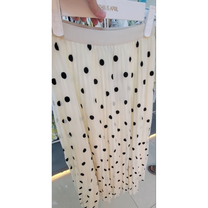 Jual New!! This is april | Shopee Indonesia
