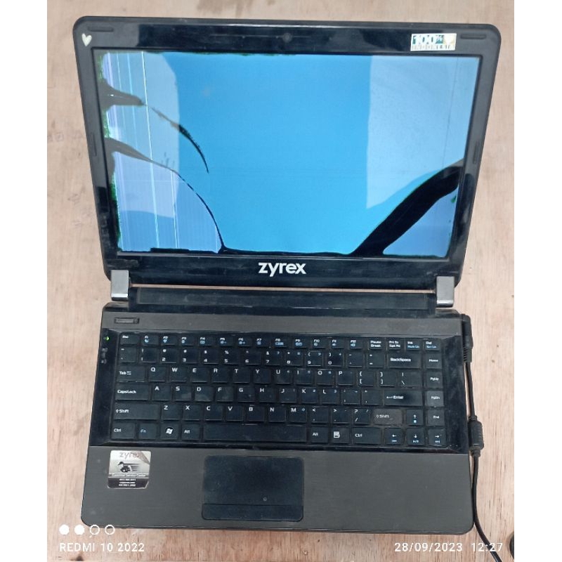 Jual Laptop Zyrex Cruiser WT4820 Intel Pentium B950 DDR3 | Shopee Indonesia
