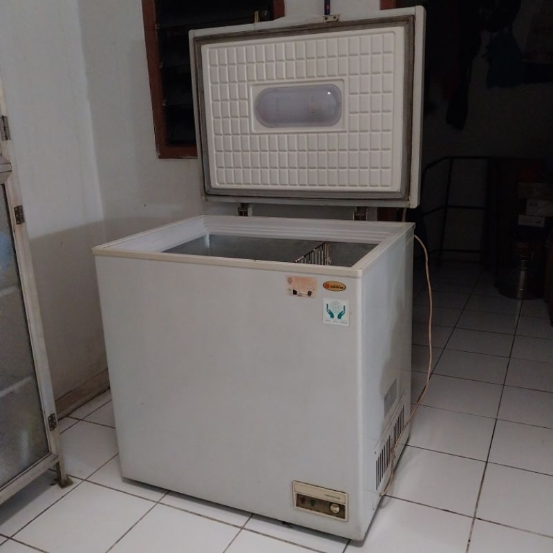 Jual Daiichi Chest Freezer DCF-226 Freezer Daging (Normal Bekas ...