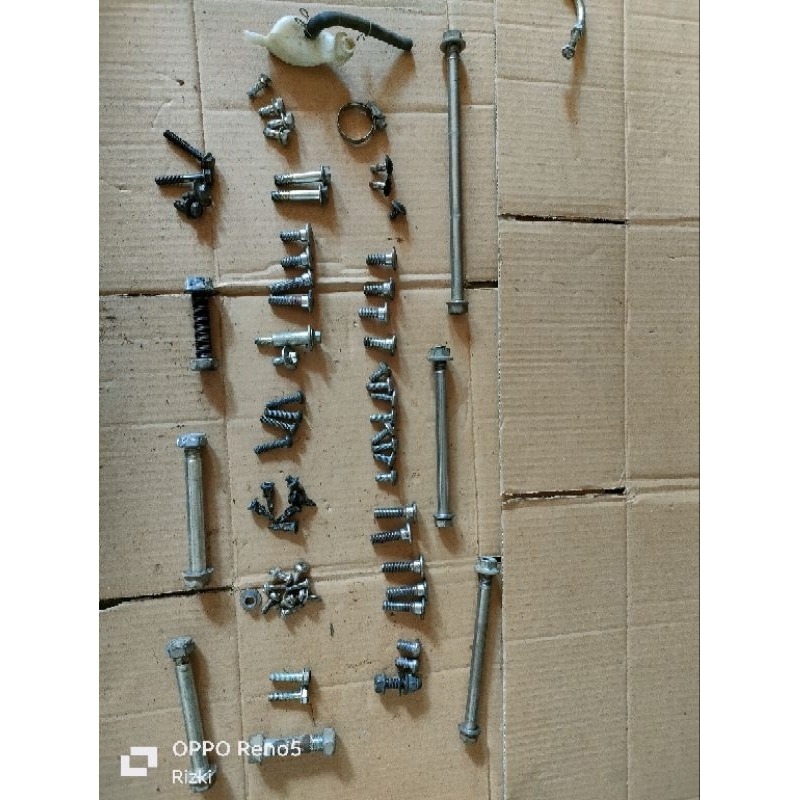 Jual baut mur original baut L baut spion baut tangki baut piringan baut ...