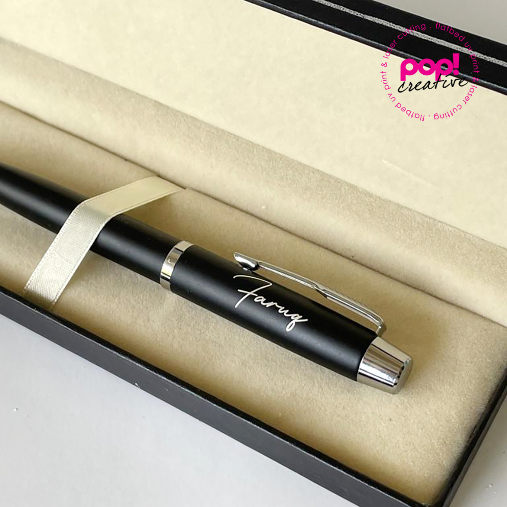 Jual Pulpen Ekslusive Grafir Nama Kado Merchandise Kantor Perusahaan ...