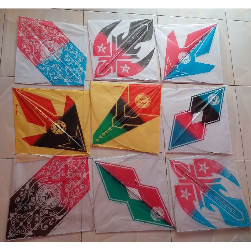 Jual Layangan standar / layangan sukhoi standar isi 50 dan 100 lembar ...