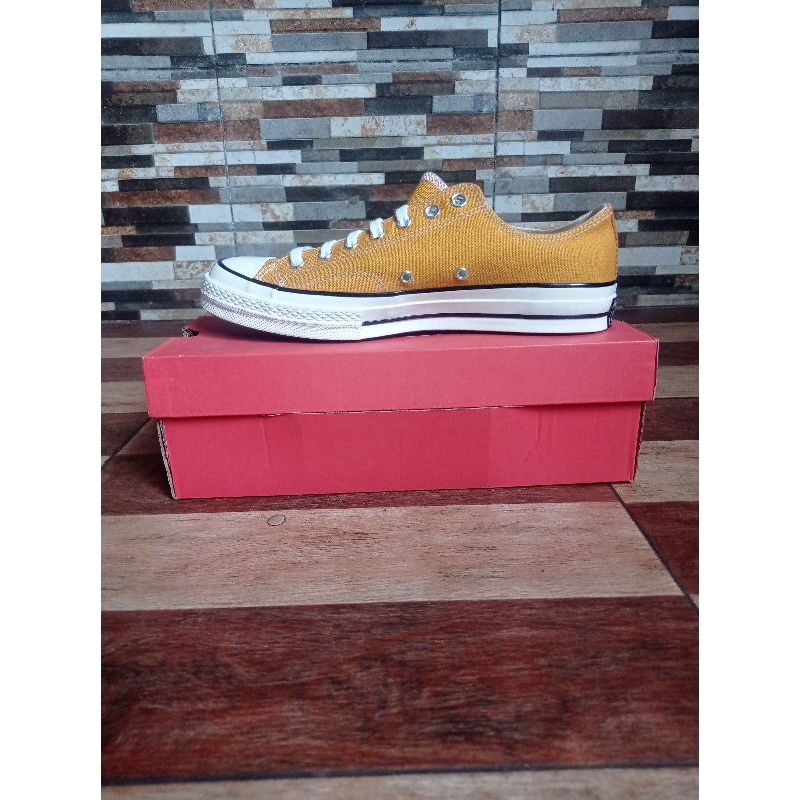 Jual Converse Chuck 70 OX Sun Flower Original resmi PT MAP | Shopee ...