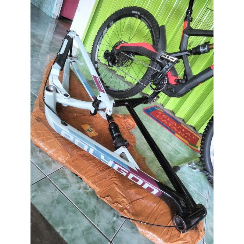 Jual FRAMESET POLYGON SISKIU D7 | Shopee Indonesia Jual FRAMESET POLYGON SISKIU D7 | Shopee Indonesia